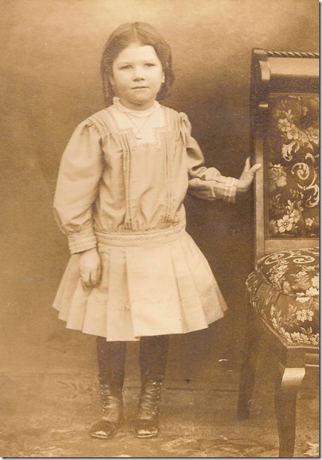 Orphan Photo #5 - Julie's Genealogy & History Hub